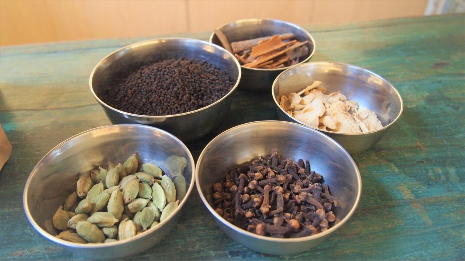 【河原町】SPICE GATE｜出汁&スパイス香る朝カレーで1日を始めよう - ここと｜滋賀・京都のローカルメディア