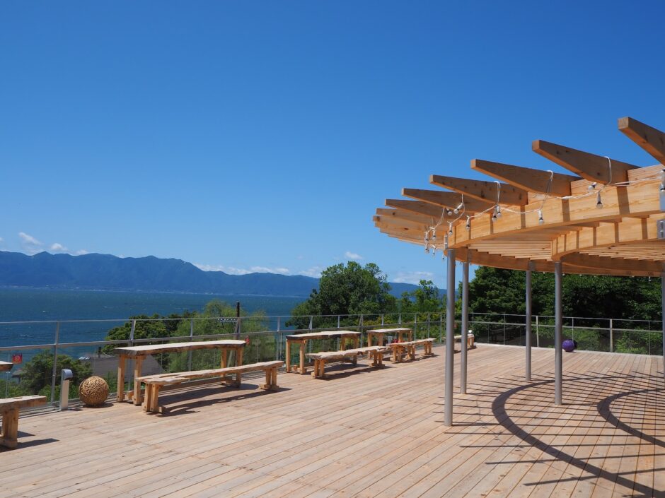 【近江八幡】369Terrace Café｜琵琶湖を一望できる絶景カフェレストランで体にやさしい料理を満喫！ - ここと｜滋賀・京都のローカルメディア